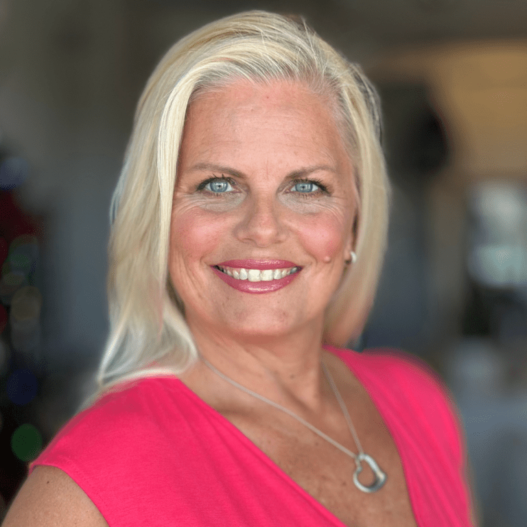 Free Crochet Heart Lace Stitch Pattern | Kristin Omdahl